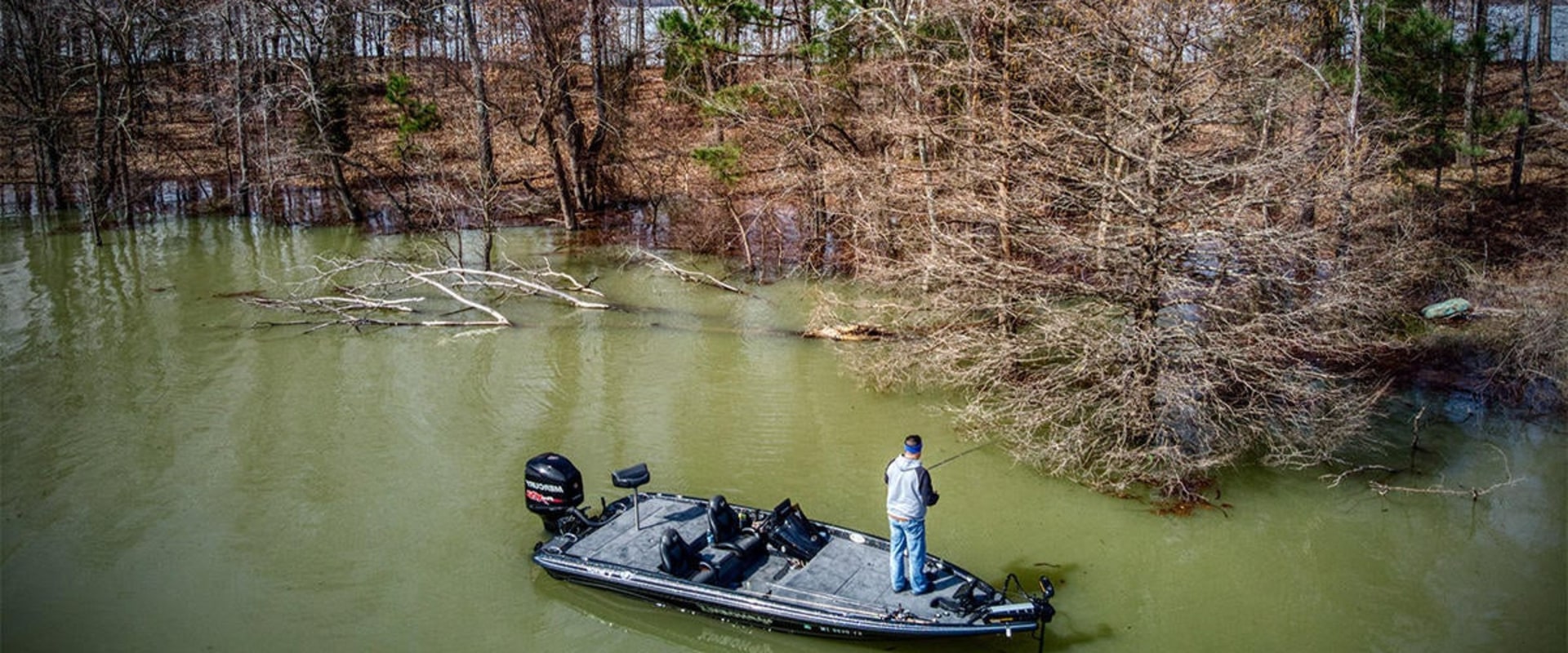 How to determine a good fishing spot?